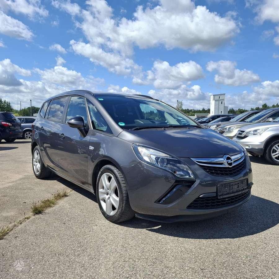 Серый Опель Zafira Tourer 2012 в Утена, объемом двигателя 1.96 л и пробегом 283 тыс. км за 4300 €, фото 1 на AUTOMOTO.COM.LV