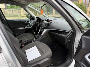 Grey Opel Zafira Tourer 2012 in Taurage, with an engine capacity of 1.36 L and mileage of 144 thousand km for 4700 €, photo 13 on AUTOMOTO.COM.LV
