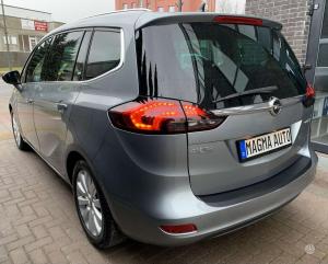 Pelēks Opel Zafira Tourer 2012 Marijampole, ar dzinēja tilpumu 1.96 L un nobraukumu 258 tūkst. km par 5250 €, foto 5 vietnē AUTOMOTO.COM.LV