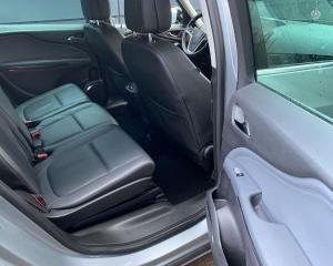 Pelēks Opel Zafira Tourer 2012 Marijampole, ar dzinēja tilpumu 1.96 L un nobraukumu 258 tūkst. km par 5250 €, foto 24 vietnē AUTOMOTO.COM.LV