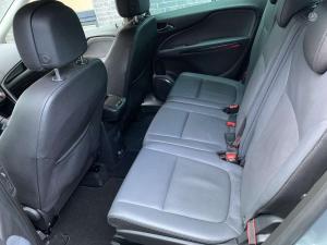 Pelēks Opel Zafira Tourer 2012 Marijampole, ar dzinēja tilpumu 1.96 L un nobraukumu 258 tūkst. km par 5250 €, foto 25 vietnē AUTOMOTO.COM.LV
