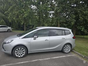 Серый Опель Zafira Tourer 2012 в Клайпеда, объемом двигателя 1.96 л и пробегом 326 тыс. км за 3800 €, фото 5 на AUTOMOTO.COM.LV