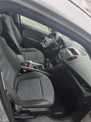 Серый Опель Zafira Tourer 2012 в Клайпеда, объемом двигателя 1.96 л и пробегом 326 тыс. км за 3800 €, фото 9 на AUTOMOTO.COM.LV