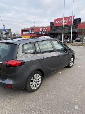 Серый Опель Zafira Tourer 2012 в Вильнюс, объемом двигателя 0.00 л и пробегом 276 тыс. км за 4200 €, фото 5 на AUTOMOTO.COM.LV