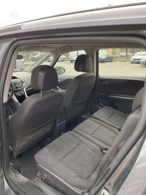 Серый Опель Zafira Tourer 2012 в Вильнюс, объемом двигателя 0.00 л и пробегом 276 тыс. км за 4200 €, фото 7 на AUTOMOTO.COM.LV