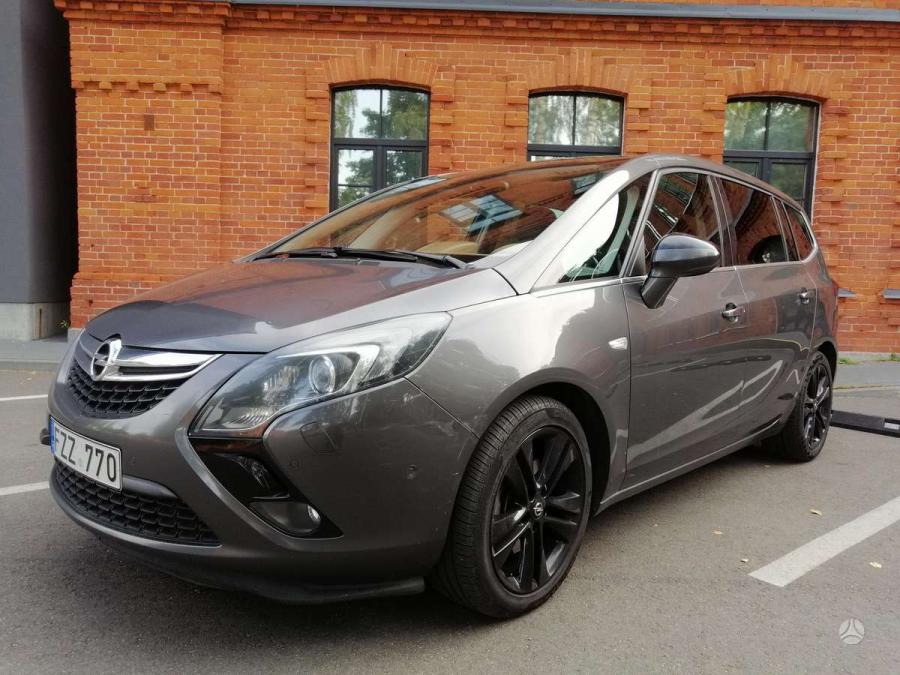Серый Опель Zafira Tourer 2012 в Каунас, объемом двигателя 0.00 л и пробегом 333 тыс. км за 4400 €, фото 4 на AUTOMOTO.COM.LV