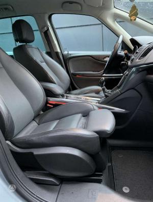 Серый Опель Zafira Tourer 2012 в Мариямполе, объемом двигателя 1.96 л и пробегом 258 тыс. км за 5250 €, фото 21 на AUTOMOTO.COM.LV