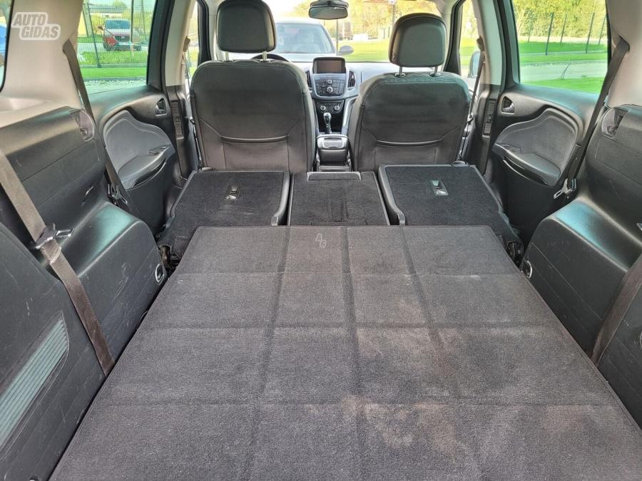 Серый Опель Zafira Tourer 2012 в Каунас, объемом двигателя 2.00 л и пробегом 309 тыс. км за 2700 €, фото 15 на AUTOMOTO.COM.LV