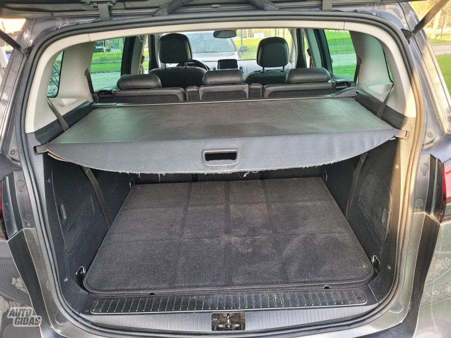 Серый Опель Zafira Tourer 2012 в Каунас, объемом двигателя 2.00 л и пробегом 309 тыс. км за 2700 €, фото 24 на AUTOMOTO.COM.LV