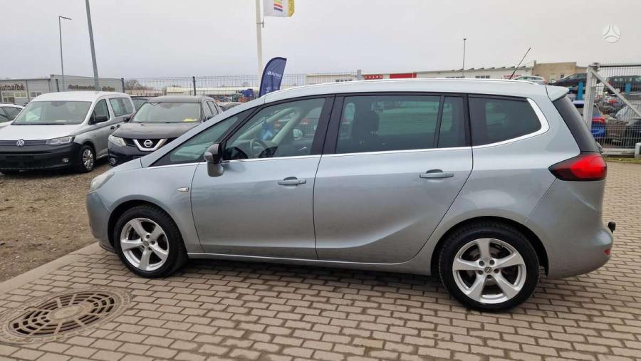 Серый Опель Zafira Tourer 2013 в Мариямполе, объемом двигателя 1.96 л и пробегом 254 тыс. км за 4990 €, фото 10 на AUTOMOTO.COM.LV