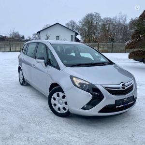Pelēks Opel Zafira Tourer 2013 Marijampole, ar dzinēja tilpumu 1.60 L un nobraukumu 139 tūkst. km par 5200 €, foto 3 vietnē AUTOMOTO.COM.LV