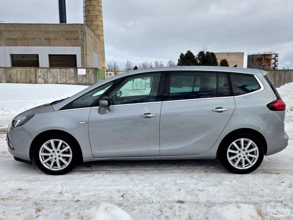 Pelēks Opel Zafira Tourer 2013 Viļņa, ar dzinēja tilpumu 2.00 L un nobraukumu 200 tūkst. km par 5650 €, foto 4 vietnē AUTOMOTO.COM.LV