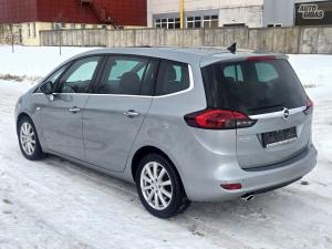 Pelēks Opel Zafira Tourer 2013 Viļņa, ar dzinēja tilpumu 2.00 L un nobraukumu 200 tūkst. km par 5950 €, foto 5 vietnē AUTOMOTO.COM.LV