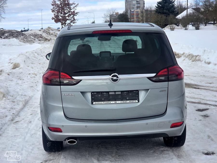 Pelēks Opel Zafira Tourer 2013 Viļņa, ar dzinēja tilpumu 2.00 L un nobraukumu 200 tūkst. km par 5950 €, foto 7 vietnē AUTOMOTO.COM.LV