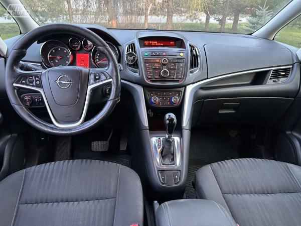 Серый Опель Zafira Tourer 2013 в Паневежис, объемом двигателя 2.00 л и пробегом 288 тыс. км за 4850 €, фото 3 на AUTOMOTO.COM.LV