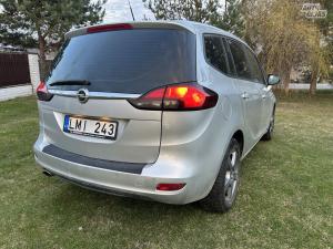 Grey Opel Zafira Tourer 2013 in Panevezys, with an engine capacity of 2.00 L and mileage of 288 thousand km for 4850 €, photo 6 on AUTOMOTO.COM.LV
