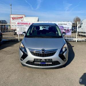 Серый Опель Zafira Tourer 2013 в Мариямполе, объемом двигателя 1.60 л и пробегом 139 тыс. км за 4950 €, фото 4 на AUTOMOTO.COM.LV