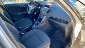 Серый Опель Zafira Tourer 2013 в Мариямполе, объемом двигателя 1.60 л и пробегом 139 тыс. км за 4950 €, фото 12 на AUTOMOTO.COM.LV