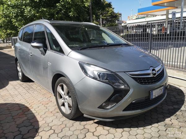 Pelēks Opel Zafira Tourer 2013 Utena, ar dzinēja tilpumu 1.60 L un nobraukumu 260 tūkst. km par 4200 €, foto 1 vietnē AUTOMOTO.COM.LV