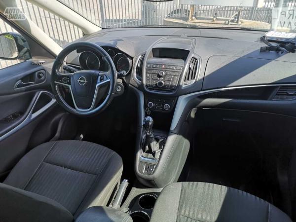 Pelēks Opel Zafira Tourer 2013 Utena, ar dzinēja tilpumu 1.60 L un nobraukumu 260 tūkst. km par 4200 €, foto 7 vietnē AUTOMOTO.COM.LV