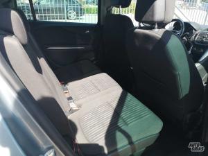 Grey Opel Zafira Tourer 2013 in Utena, with an engine capacity of 1.60 L and mileage of 260 thousand km for 4200 €, photo 9 on AUTOMOTO.COM.LV