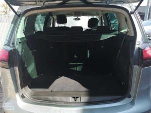 Grey Opel Zafira Tourer 2013 in Utena, with an engine capacity of 1.60 L and mileage of 260 thousand km for 4200 €, photo 10 on AUTOMOTO.COM.LV