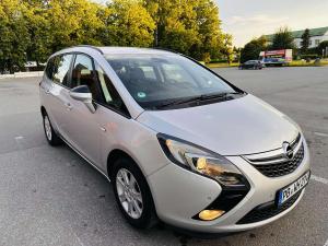 Pelēks Opel Zafira Tourer 2013 Viļņa, ar dzinēja tilpumu 1.96 L un nobraukumu 291 tūkst. km par 4600 €, foto 11 vietnē AUTOMOTO.COM.LV