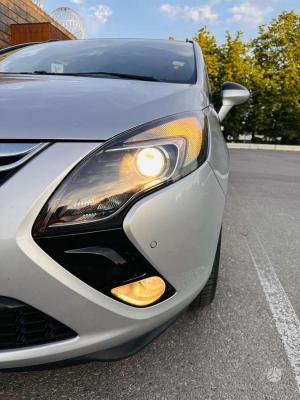 Pelēks Opel Zafira Tourer 2013 Viļņa, ar dzinēja tilpumu 1.96 L un nobraukumu 291 tūkst. km par 4600 €, foto 12 vietnē AUTOMOTO.COM.LV