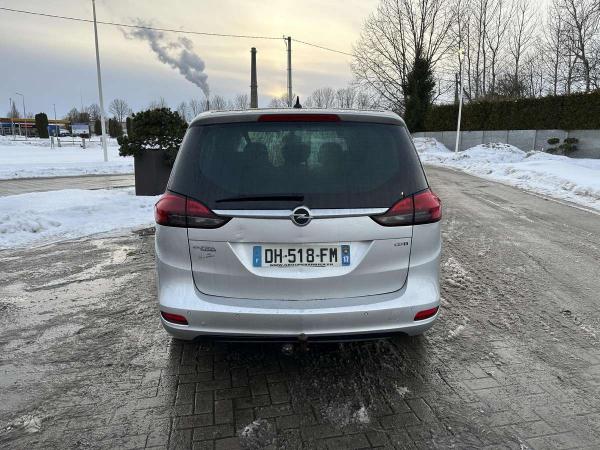 Серый Опель Zafira Tourer 2014 в Таураге, объемом двигателя 1.96 л и пробегом 210 тыс. км за 4800 €, фото 4 на AUTOMOTO.COM.LV