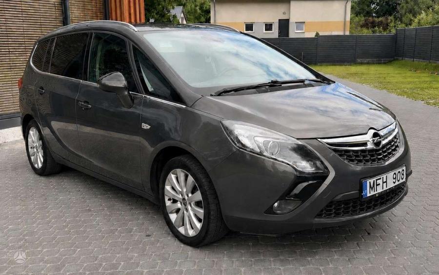 Серый Опель Zafira Tourer 2014 в Вильнюс, объемом двигателя 1.60 л и пробегом 306 тыс. км за 3800 €, фото 1 на AUTOMOTO.COM.LV