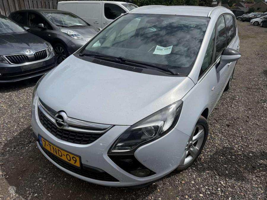 Серый Опель Zafira Tourer 2014 в Каунас, объемом двигателя 1.60 л и пробегом 280 тыс. км за 4950 €, фото 1 на AUTOMOTO.COM.LV