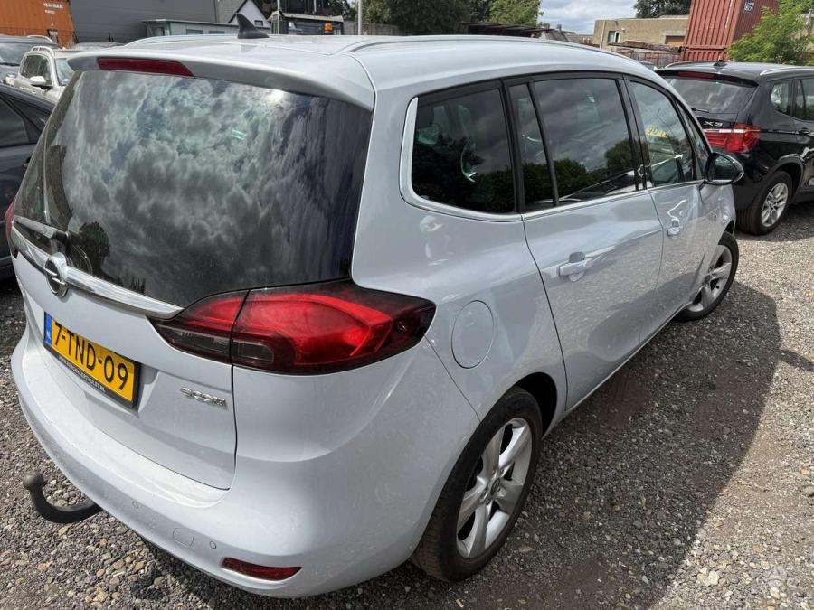 Серый Опель Zafira Tourer 2014 в Каунас, объемом двигателя 1.60 л и пробегом 280 тыс. км за 4950 €, фото 4 на AUTOMOTO.COM.LV