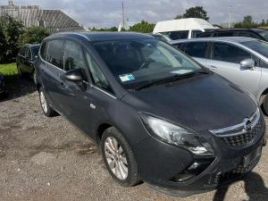 Серый Опель Zafira Tourer 2014 в Вилкавишкис, объемом двигателя 1.60 л и пробегом 207 тыс. км за 3999 €, фото 4 на AUTOMOTO.COM.LV