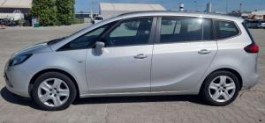 Grey Opel Zafira Tourer 2014 in Marijampole, with an engine capacity of 1.36 L and mileage of 222 thousand km for 4750 €, photo 6 on AUTOMOTO.COM.LV