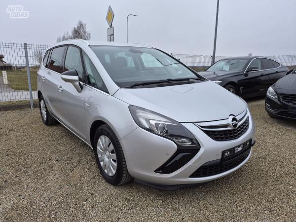 Pelēks Opel Zafira Tourer 2015 Viļņa, ar dzinēja tilpumu 1.60 L un nobraukumu 172 tūkst. km par 6250 €, foto 1 vietnē AUTOMOTO.COM.LV