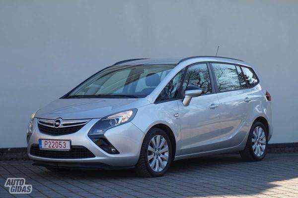 Серый Опель Zafira Tourer 2015 в Кедайняй, объемом двигателя 2.00 л и пробегом 203 тыс. км за 5250 €, фото 1 на AUTOMOTO.COM.LV