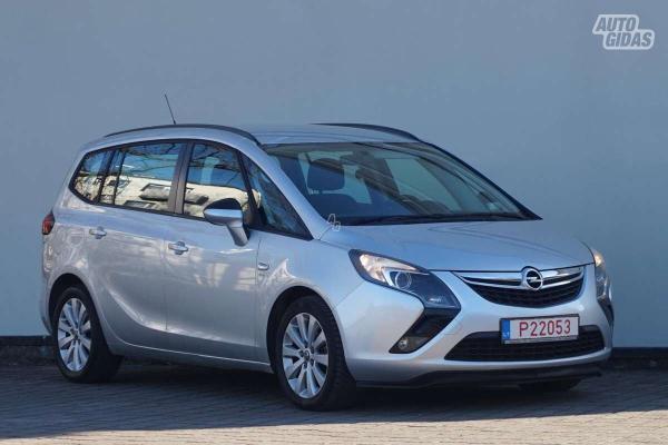 Серый Опель Zafira Tourer 2015 в Кедайняй, объемом двигателя 2.00 л и пробегом 203 тыс. км за 5250 €, фото 2 на AUTOMOTO.COM.LV