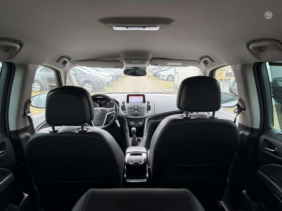 Pelēks Opel Zafira Tourer 2015 Viļņa, ar dzinēja tilpumu 1.60 L un nobraukumu 270 tūkst. km par 5400 €, foto 15 vietnē AUTOMOTO.COM.LV