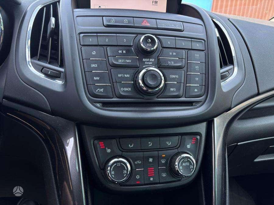 Серый Опель Zafira Tourer 2015 в Рига, объемом двигателя 1.96 л и пробегом 212 тыс. км за 5950 €, фото 17 на AUTOMOTO.COM.LV