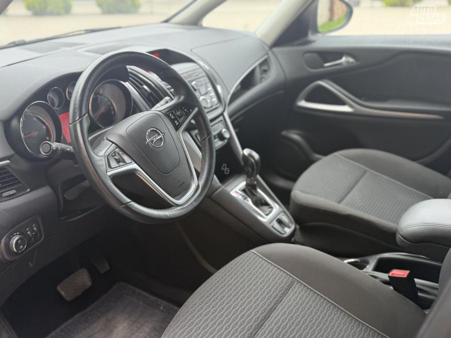 Серый Опель Zafira Tourer 2015 в Кедайняй, объемом двигателя 2.00 л и пробегом 203 тыс. км за 5250 €, фото 10 на AUTOMOTO.COM.LV