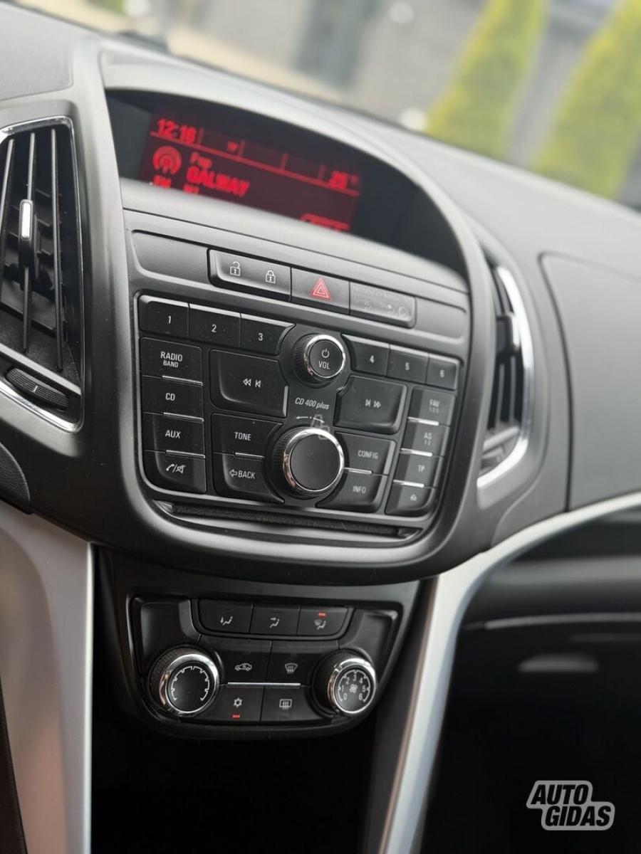 Серый Опель Zafira Tourer 2015 в Кедайняй, объемом двигателя 2.00 л и пробегом 203 тыс. км за 5250 €, фото 11 на AUTOMOTO.COM.LV