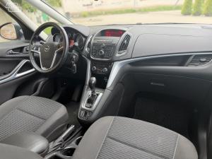 Серый Опель Zafira Tourer 2015 в Кедайняй, объемом двигателя 2.00 л и пробегом 203 тыс. км за 5250 €, фото 12 на AUTOMOTO.COM.LV