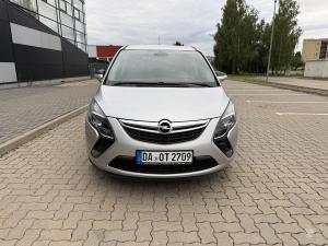Серый Опель Zafira Tourer 2015 в Паневежис, объемом двигателя 1.96 л и пробегом 211 тыс. км за 6900 €, фото 3 на AUTOMOTO.COM.LV