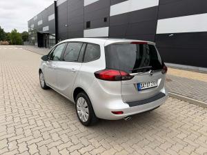 Серый Опель Zafira Tourer 2015 в Паневежис, объемом двигателя 1.96 л и пробегом 211 тыс. км за 6900 €, фото 10 на AUTOMOTO.COM.LV