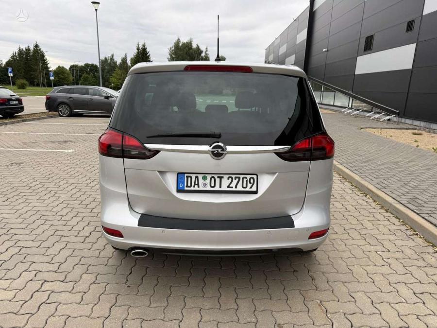 Серый Опель Zafira Tourer 2015 в Паневежис, объемом двигателя 1.96 л и пробегом 211 тыс. км за 6900 €, фото 13 на AUTOMOTO.COM.LV