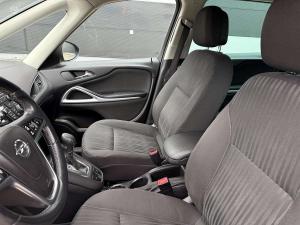 Серый Опель Zafira Tourer 2015 в Паневежис, объемом двигателя 1.96 л и пробегом 211 тыс. км за 6900 €, фото 17 на AUTOMOTO.COM.LV