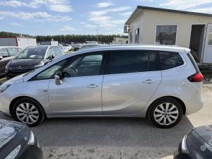 Grey Opel Zafira Tourer 2015 in Vilnius, with an engine capacity of 1.60 L and mileage of 274 thousand km for 4600 €, photo 12 on AUTOMOTO.COM.LV