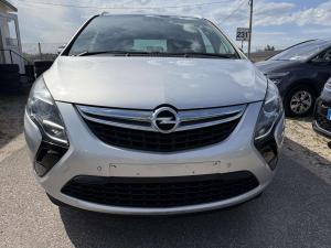 Grey Opel Zafira Tourer 2015 in Vilnius, with an engine capacity of 1.60 L and mileage of 274 thousand km for 4600 €, photo 15 on AUTOMOTO.COM.LV