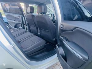 Grey Opel Zafira Tourer 2015 in Marijampole, with an engine capacity of 1.36 L and mileage of 205 thousand km for 6000 €, photo 7 on AUTOMOTO.COM.LV
