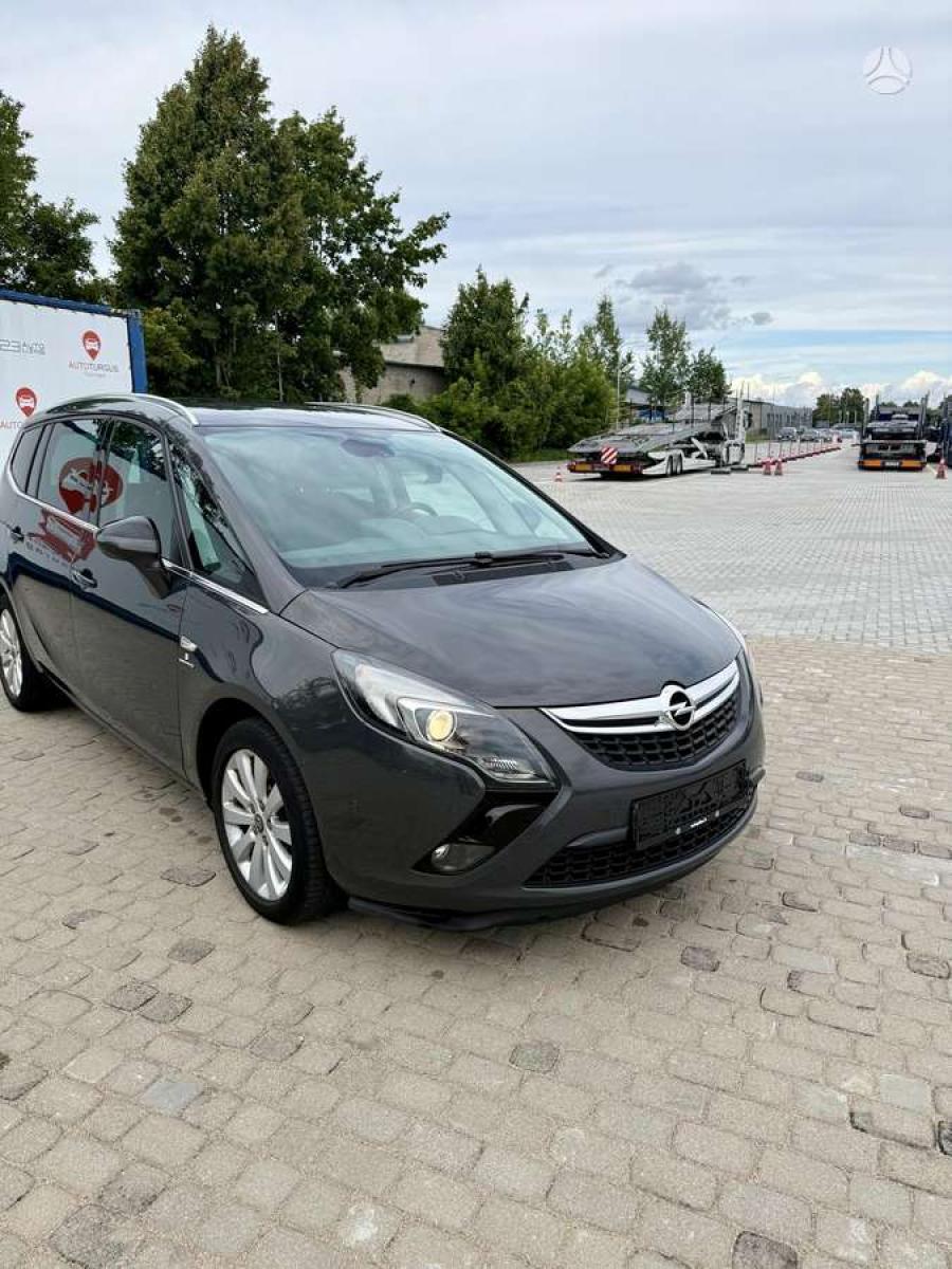 Серый Опель Zafira Tourer 2015 в Таураге, объемом двигателя 2.00 л и пробегом 290 тыс. км за 5200 €, фото 9 на AUTOMOTO.COM.LV